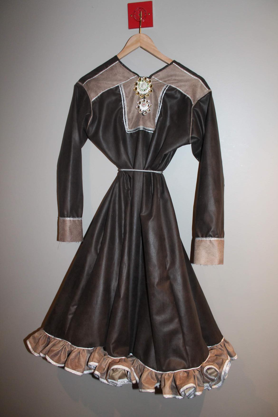 Faktainnlegg: Hvordan blir en kofte til? - Samiske veivisere